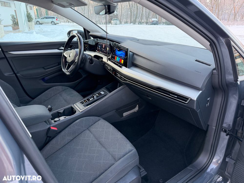 Utilizat Volkswagen Golf 2021 - 15 900 EUR, 206 450 km - Autovit.ro