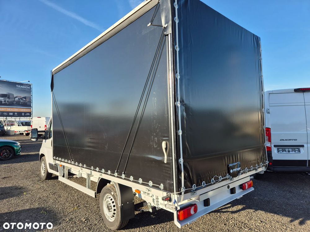 Nowy Peugeot BOXER Skrzynia Plandeka 8palet 4,2 x 2,2 x 2,2-2,5m 2.2 ...