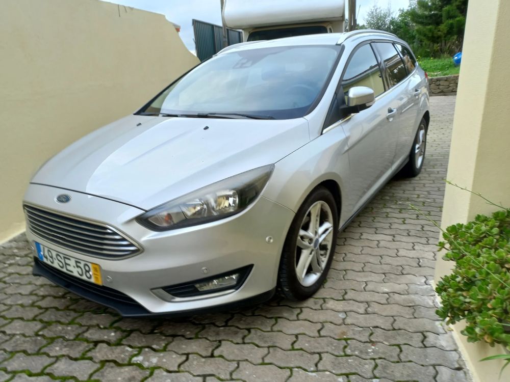 Usado Ford Focus SW 2016 - 12 000 EUR, 82 000 km - Standvirtual.com