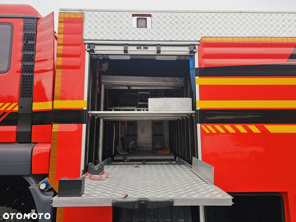 Używany MAN TGS 26.440 6x6 9500 l woda + 950 piana Stolarczyk straż ...