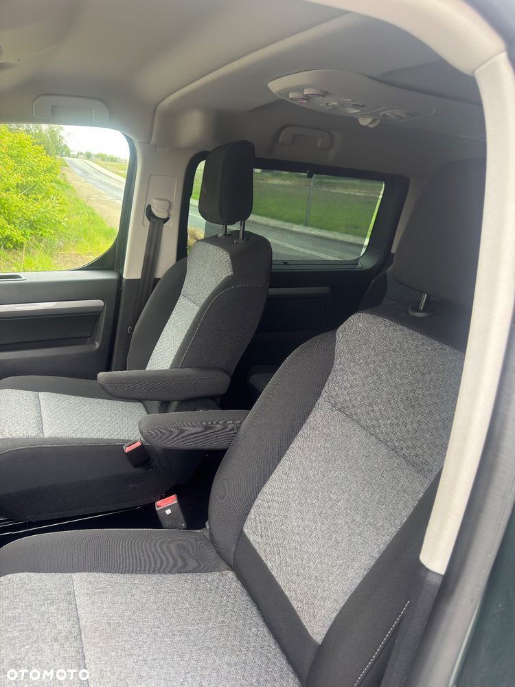 Używany Opel Zafira 2024 - 126 900 PLN, 28 300 km - Otomoto.pl