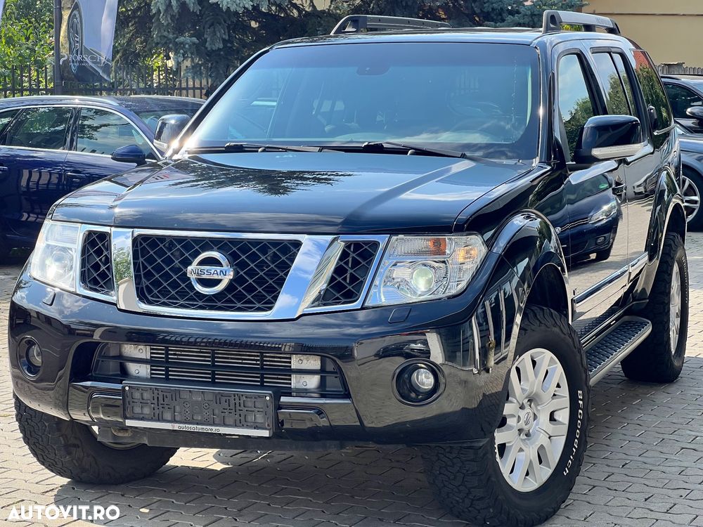 Utilizat Nissan Pathfinder 2012 - 17 787 EUR, 136 093 km - Autovit.ro