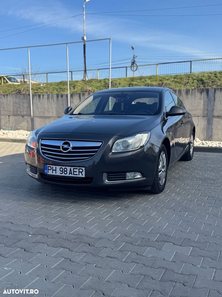 Utilizat Opel Insignia 2012 - 4 300 EUR, 205 000 km - Autovit.ro
