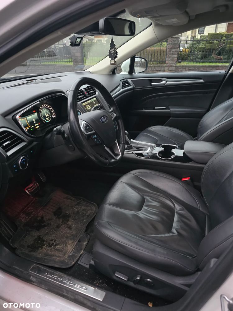 Używany Ford Mondeo 2015 - 44 000 PLN, 197 000 km - Otomoto.pl
