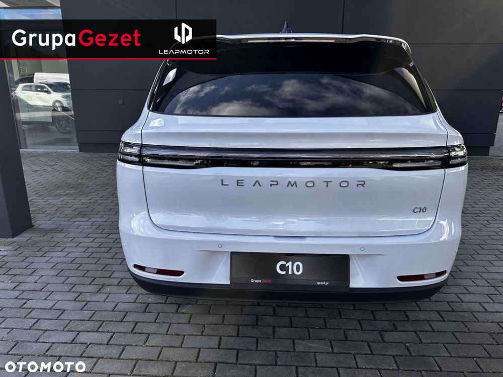 Nowy Leapmotor C10 2025 - 156 975 PLN, 17 km - Otomoto.pl