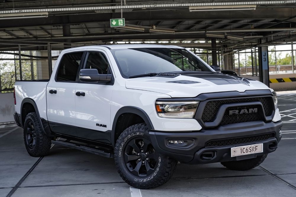 Utilizat Dodge RAM 2022 - 59 000 EUR, 52 435 km - Autovit.ro