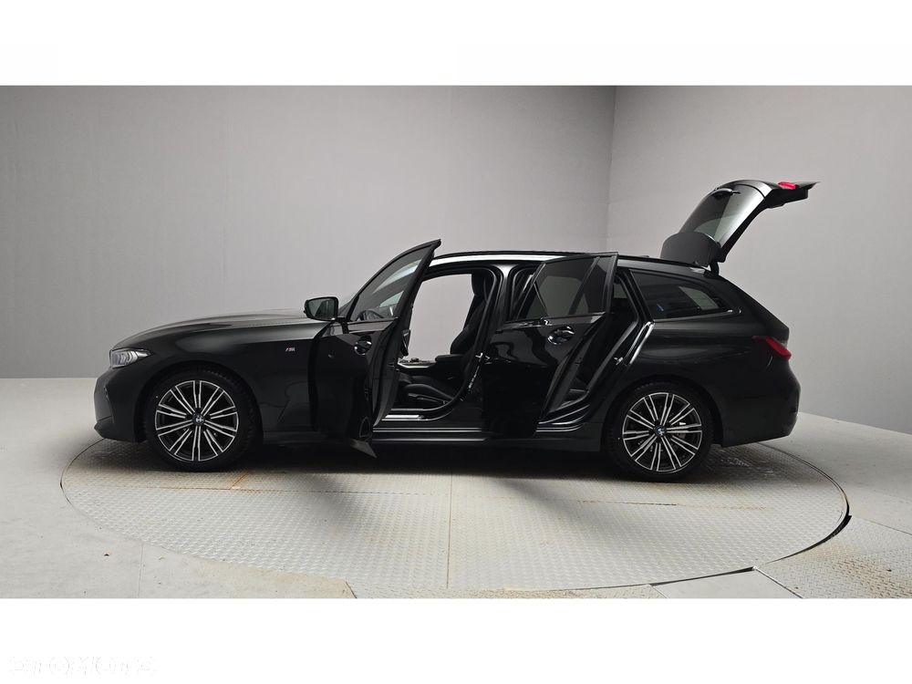 Używany BMW Seria 3 2022 - 116 200 PLN, 123 510 km - Otomoto.pl