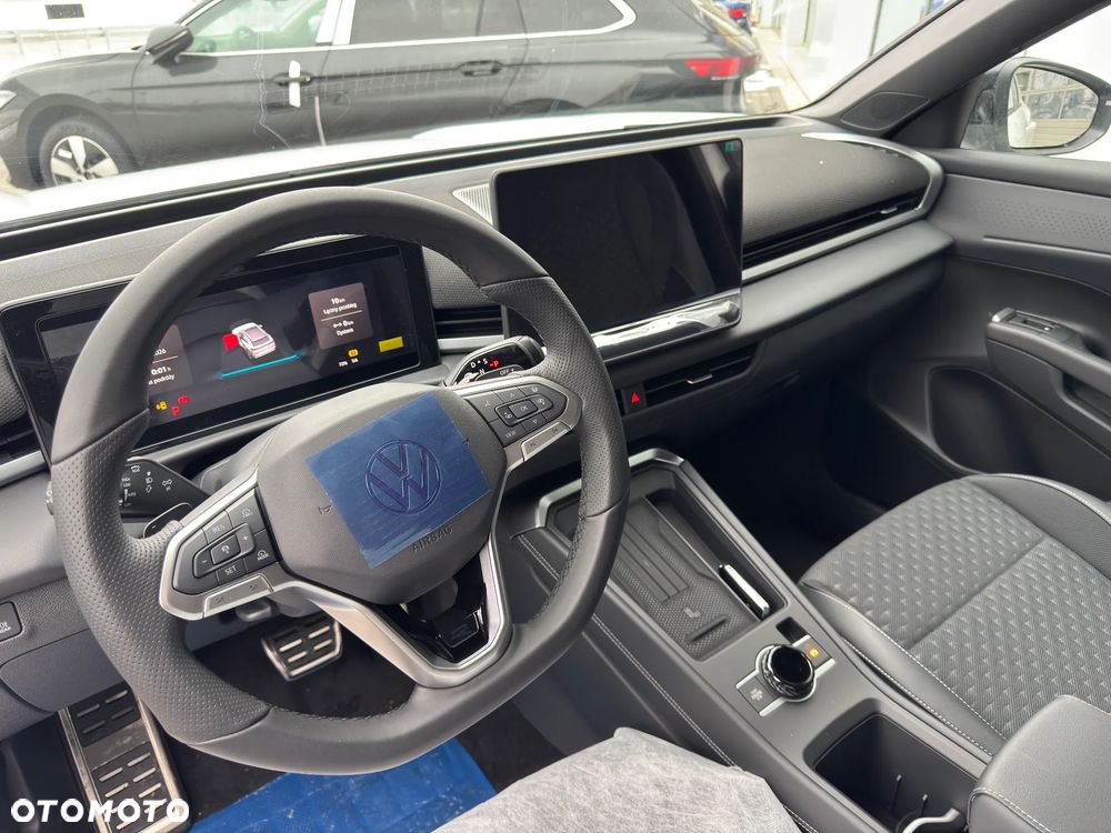 Nowy Volkswagen T-Roc 2025 - 149 410 PLN, 7 km - Otomoto.pl