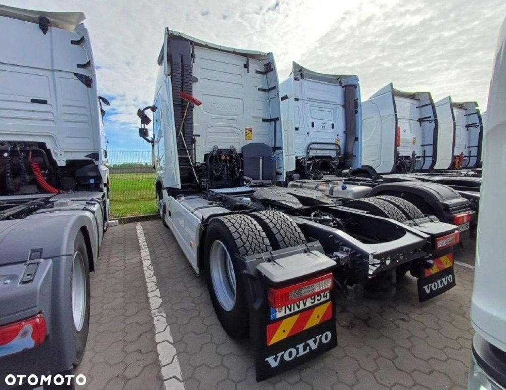 Używany Volvo FH 500 Aero Cab Adaptive Cruise Control Retarder i ...