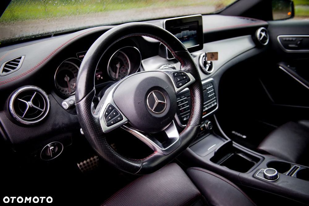 Używany Mercedes-Benz GLA 2015 - 75 000 PLN, 190 000 km - Otomoto.pl