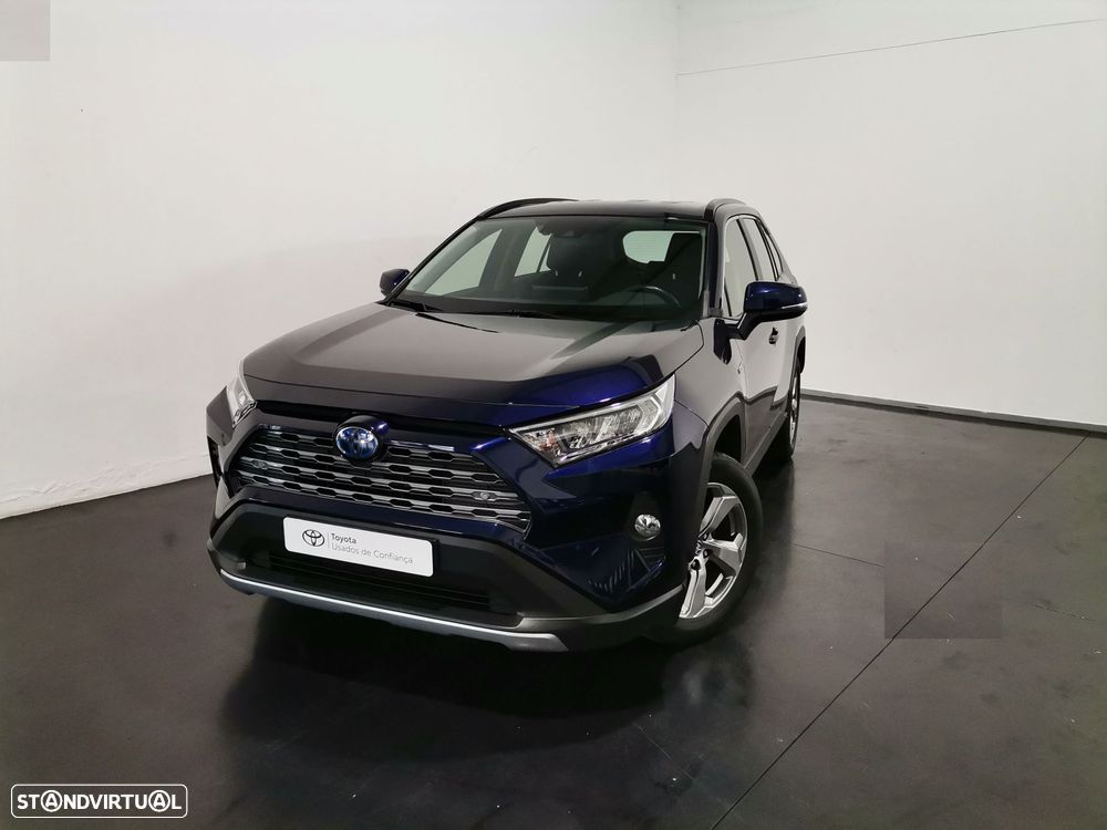 Usado Toyota RAV4 2019 - 32 000 EUR, 58 000 km - Standvirtual.com