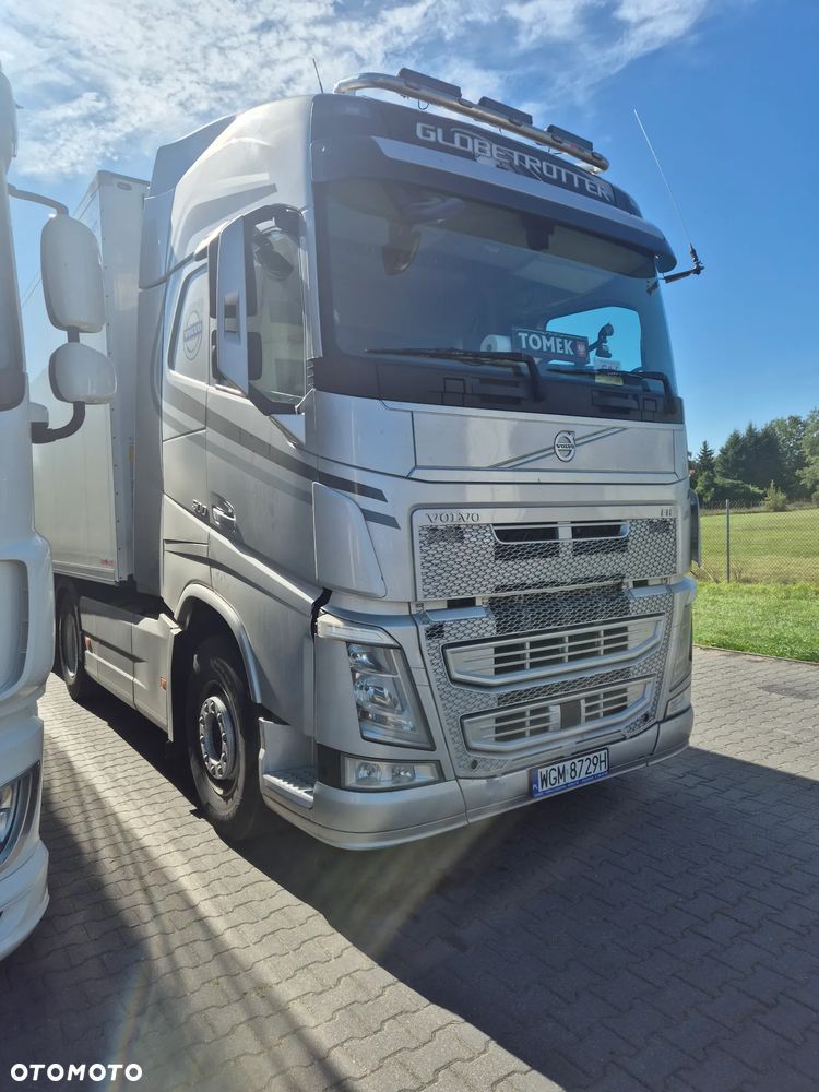 Używany Volvo Fh4 2017 - 125 000 PLN, 980 000 km - Otomoto.pl