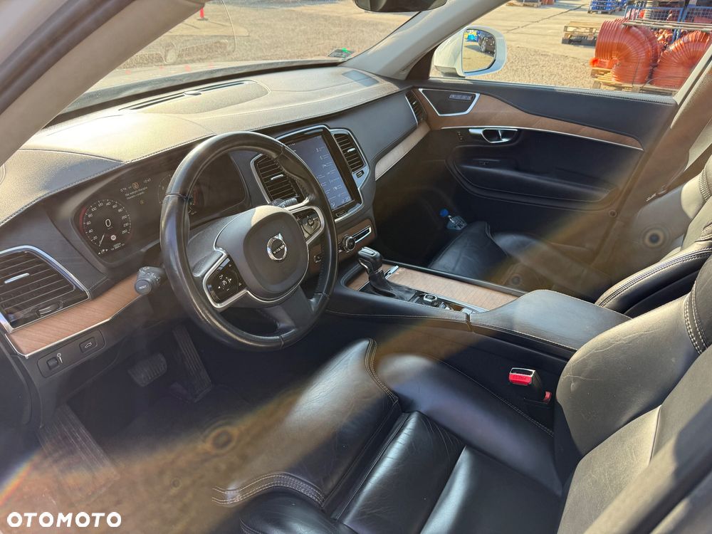 Używany Volvo XC 90 2019 - 120 000 PLN, 175 000 km - Otomoto.pl
