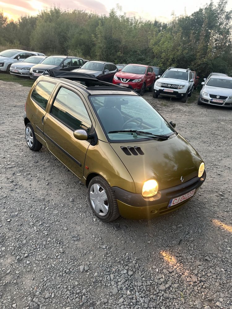 Utilizat Renault Twingo 2002 - 1 199 EUR, 116 000 km - Autovit.ro