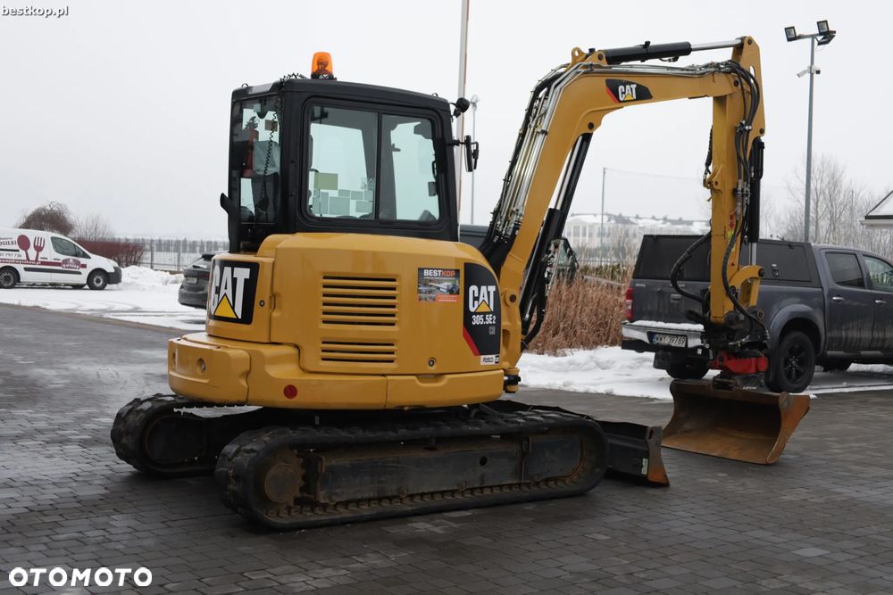 Używany Caterpillar CAT 305.5E2 CR 2019 - 232 470 PLN - Otomoto.pl