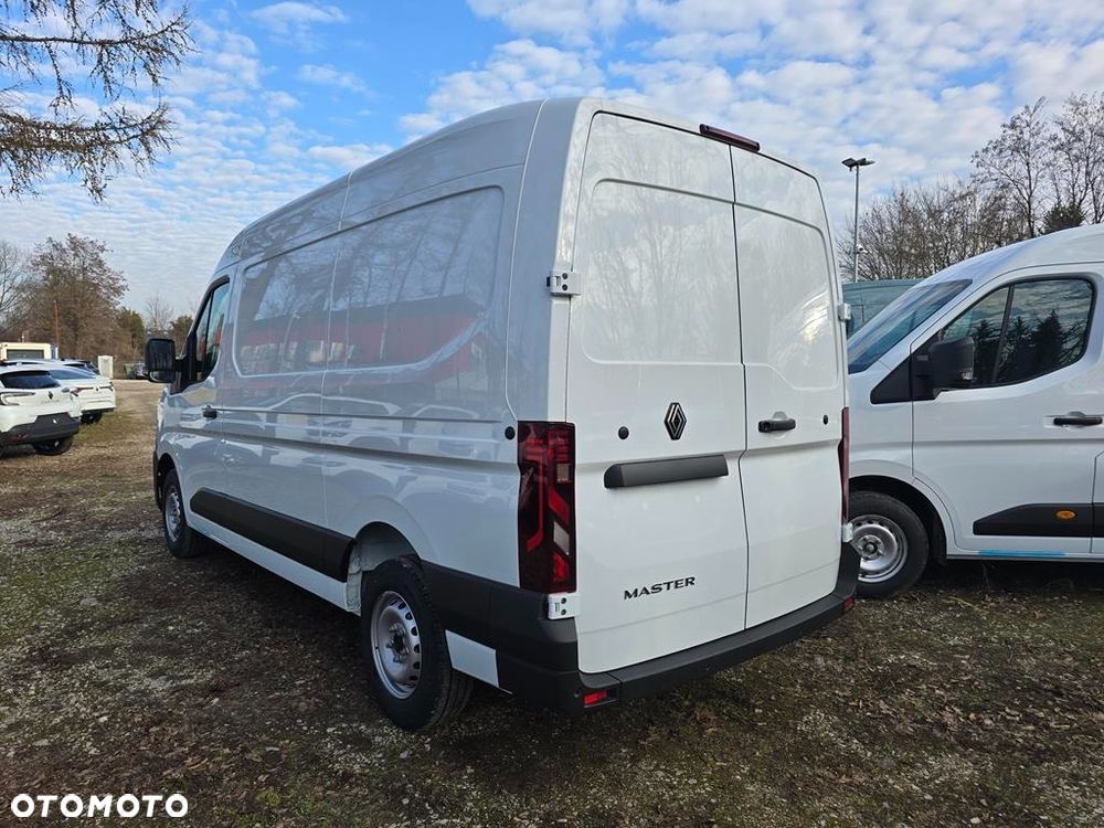 Nowy Renault Master dCi L3H2 Extra 2025 - 151 880,40 PLN, 1 km - Otomoto.pl
