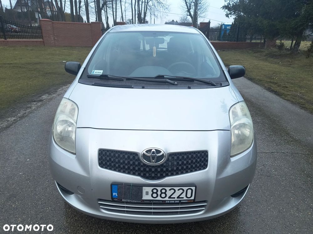 Używany Toyota Yaris 2007 - 13 900 PLN, 188 000 km - Otomoto.pl