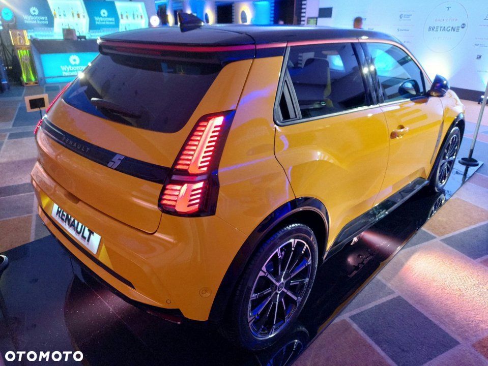 Nowy Renault 5 2025 - 156 900 PLN, 5 km - Otomoto.pl