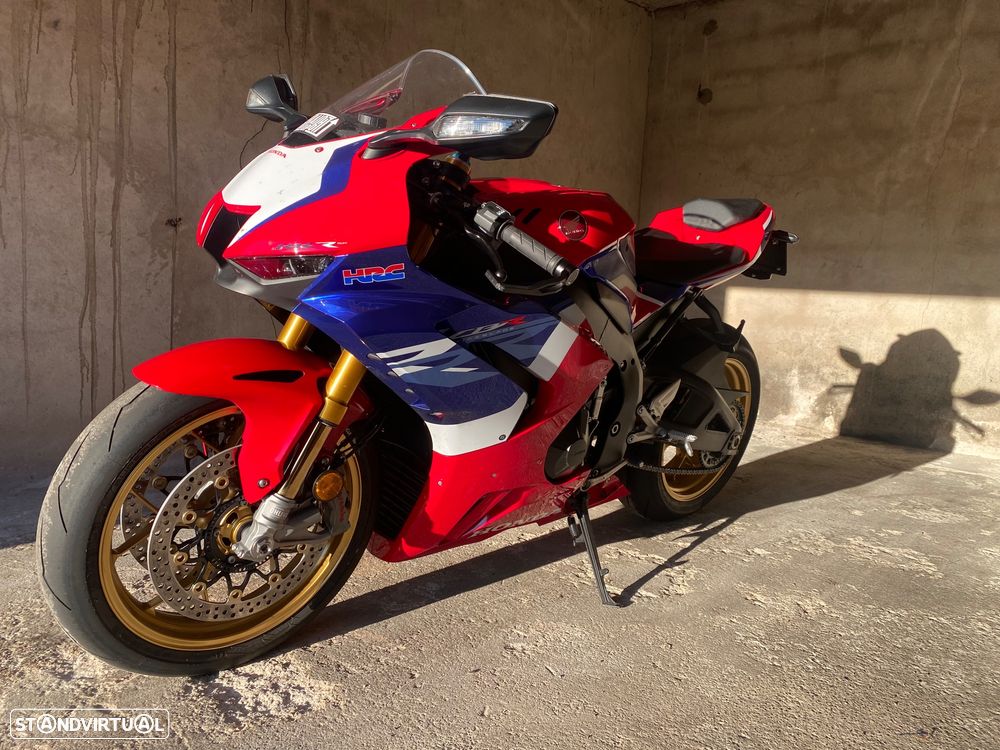 Usado Honda CBR 2024 - 19 990 EUR - Standvirtual.com