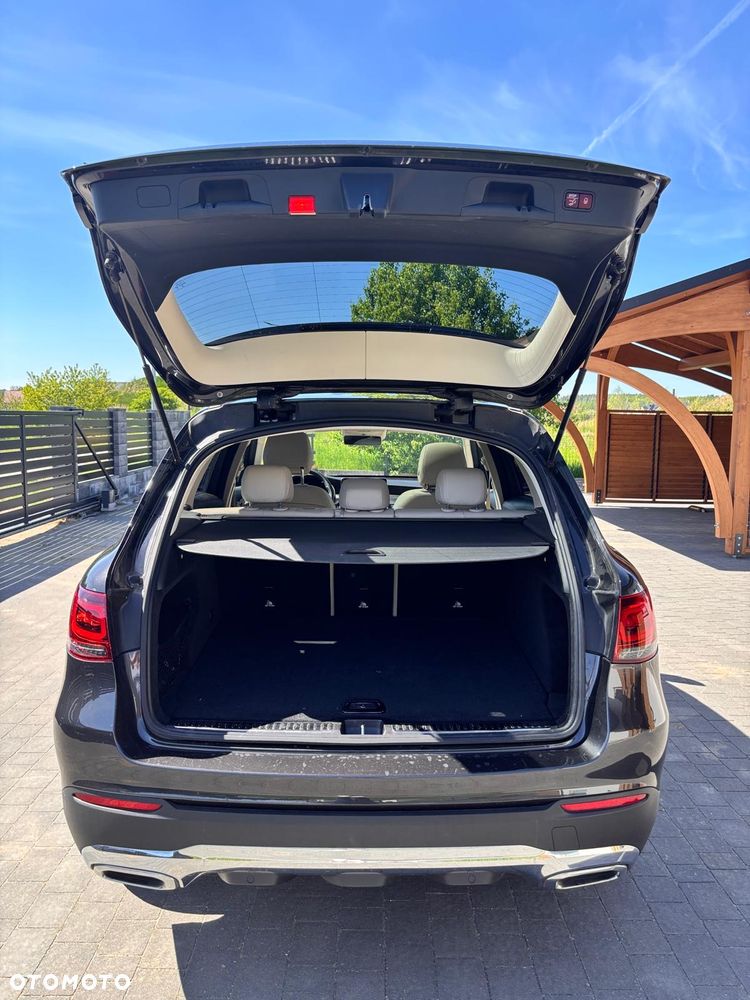 Używany Mercedes-Benz GLC 2020 - 128 900 PLN, 23 800 km - Otomoto.pl