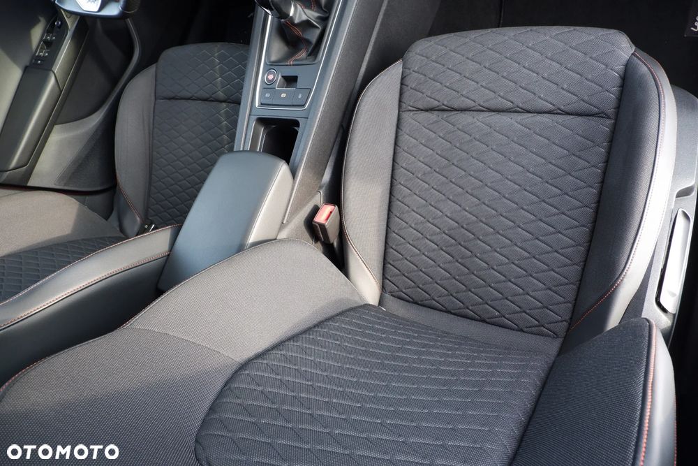 Używany Seat Leon 2020 - 69 900 PLN, 92 087 km - Otomoto.pl