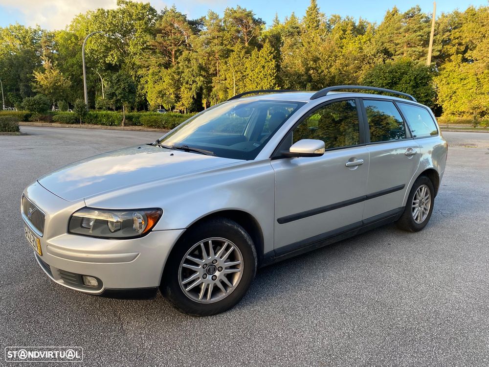 Usado Volvo V50 2005 - 3 990 EUR, 245 000 km - Standvirtual.com