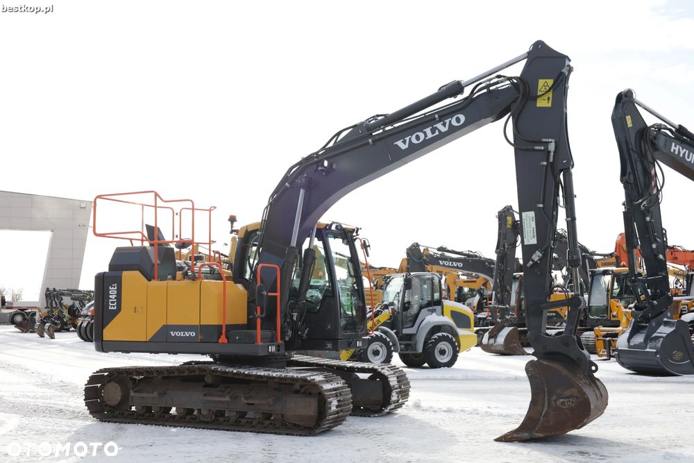 Używany Volvo EC140EL 2019 - 318 570 PLN - Otomoto.pl