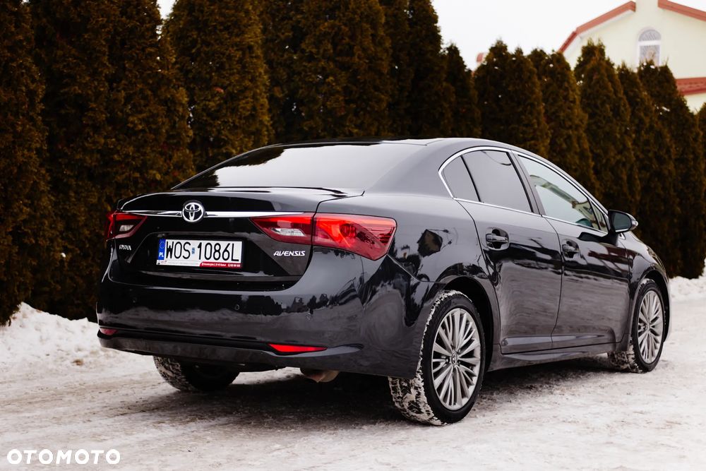 Używany Toyota Avensis 2015 - 39 900 PLN, 232 019 km - Otomoto.pl