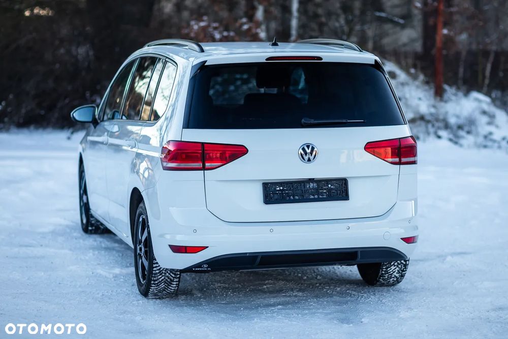 Używany Volkswagen Touran 2019 - 68 900 PLN, 96 000 km - Otomoto.pl