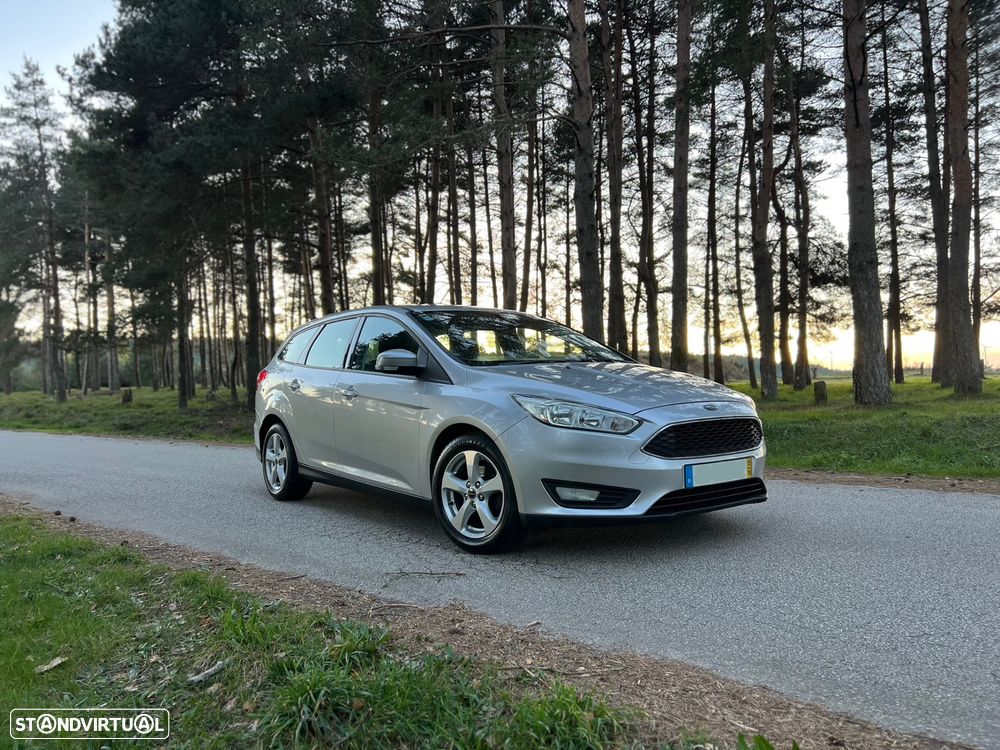 Usado Ford Focus SW 2015 - 8 990 EUR, 180 000 km - Standvirtual.com