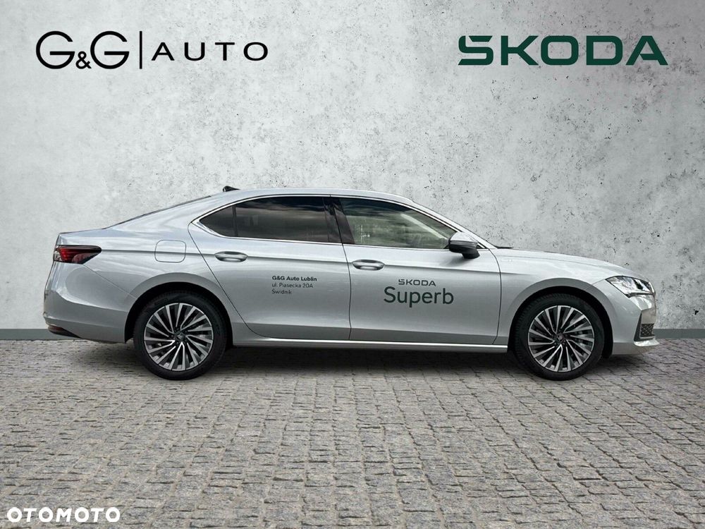 Nowy Skoda Superb 2025 - 206 999 PLN, 672 km - Otomoto.pl