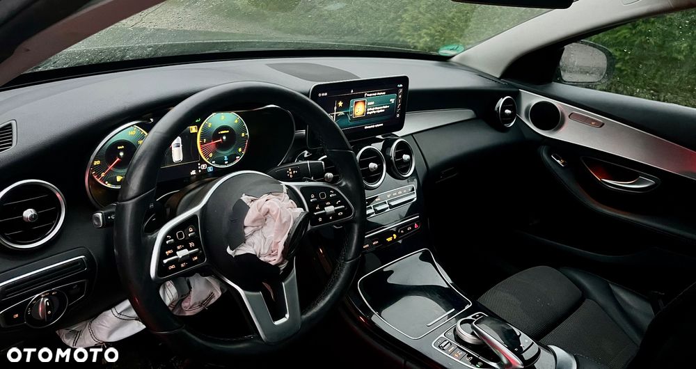 Używany Mercedes-Benz Klasa C 2018 - 50 900 PLN, 90 000 km - Otomoto.pl