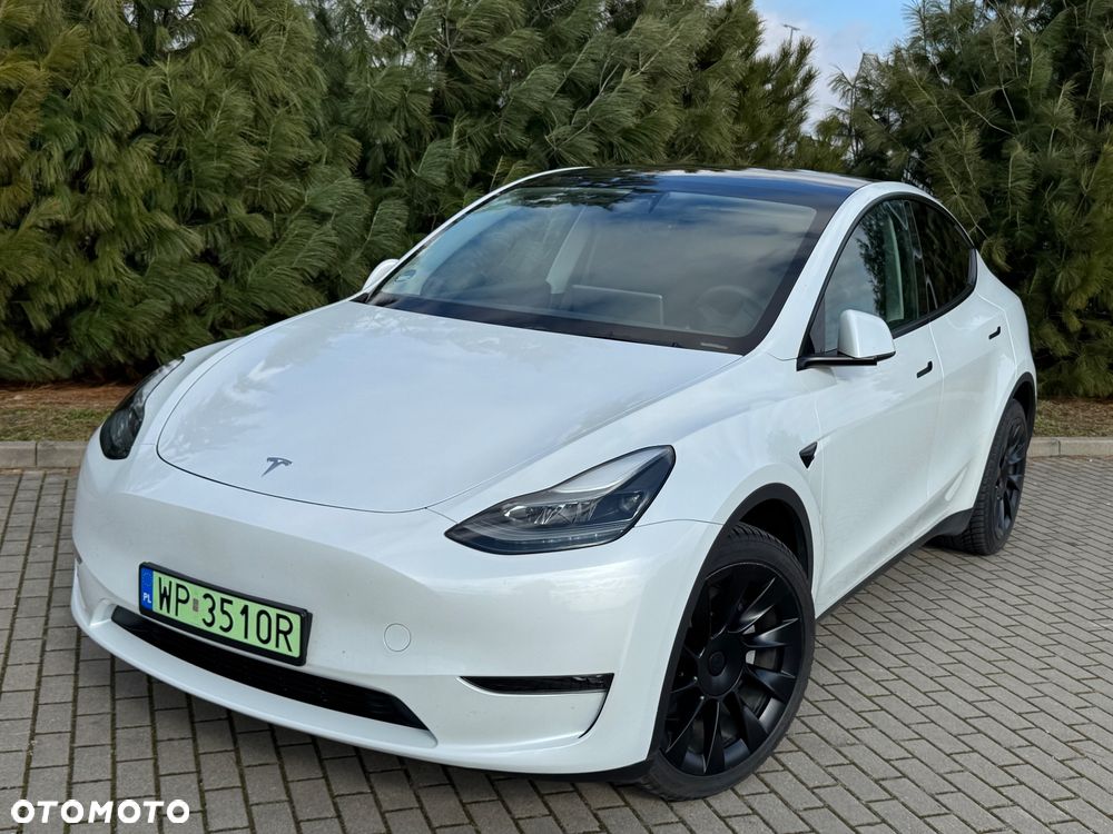 Używany Tesla Y 2023 - 159 777 PLN, 34 200 km - Otomoto.pl