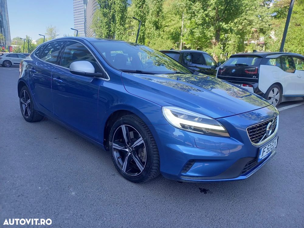 Second hand Volvo V40 - 17 136 EUR41 247 km - Autovit