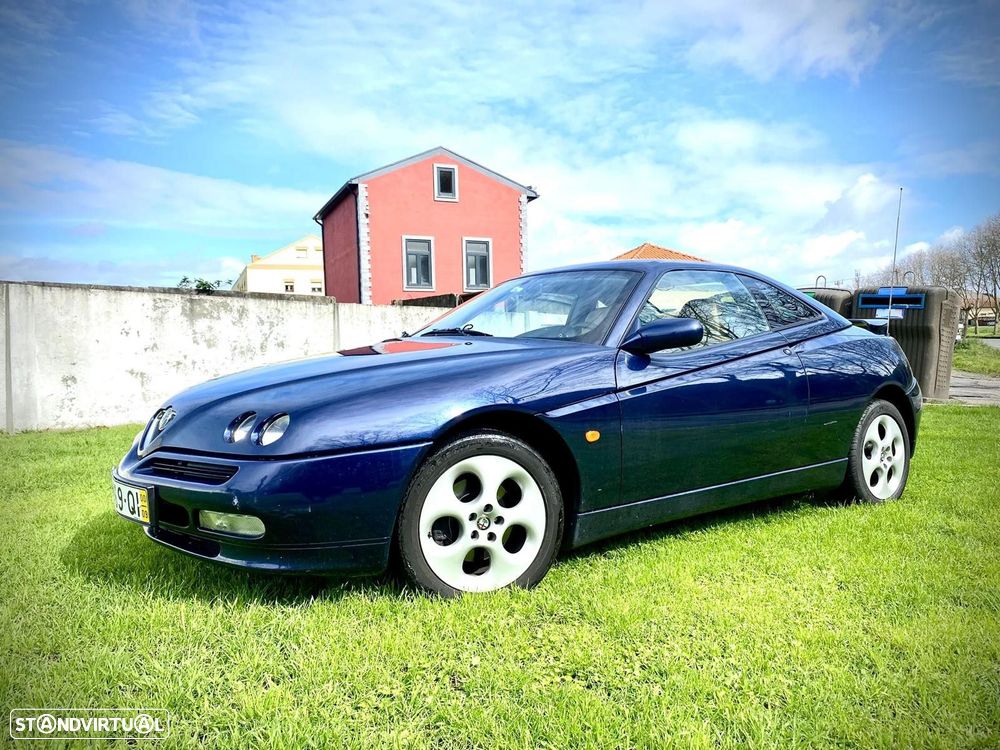 Usados Alfa Romeo GTV - 8 600 EUR72 000 km, 2000 - Standvirtual