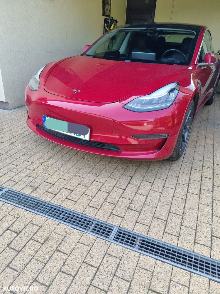 Second hand Tesla Model 3 - 29 988 EUR57 560 km - Autovit