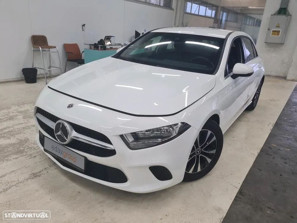 Usado Mercedes-Benz A 180 2021 - 24 490 EUR, 81 539 km - Standvirtual.com