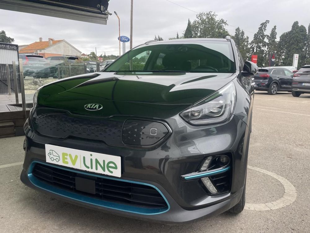 Usado Kia e-Niro 2021 - 23 000 EUR, 77 626 km - Standvirtual.com