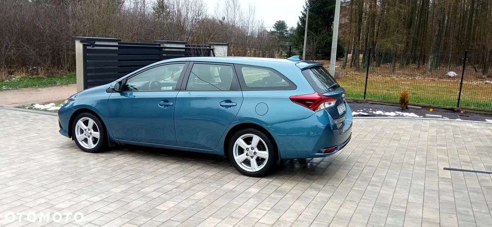 Używany Toyota Auris 2018 - 39 900 PLN, 217 000 km - Otomoto.pl
