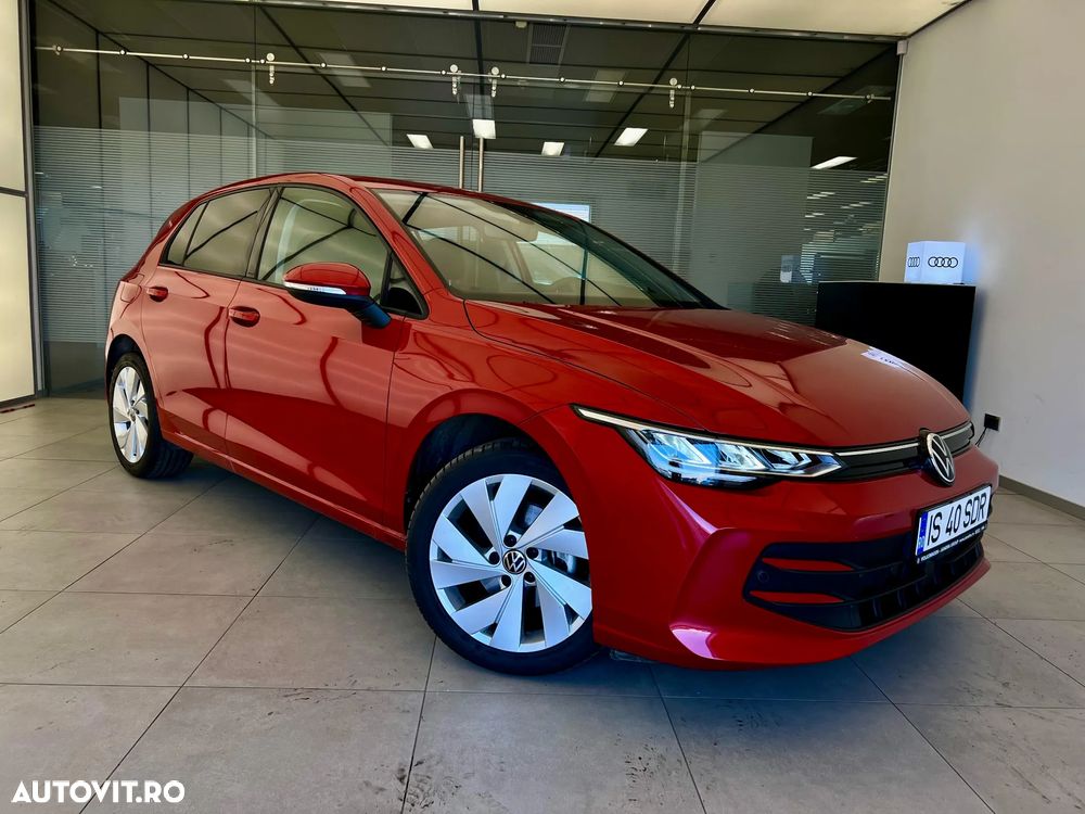 Utilizat Volkswagen Golf 2025 - 21 556,85 EUR, 5 014 km - Autovit.ro