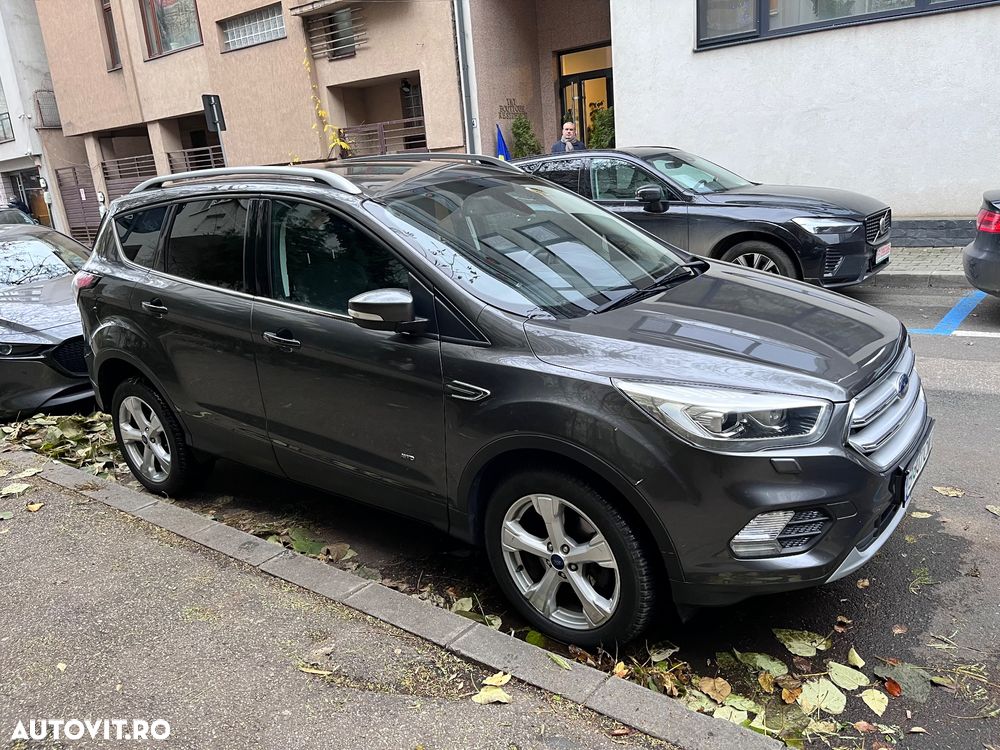 Utilizat Ford Kuga 2017 - 14 500 EUR, 115 000 km - Autovit.ro
