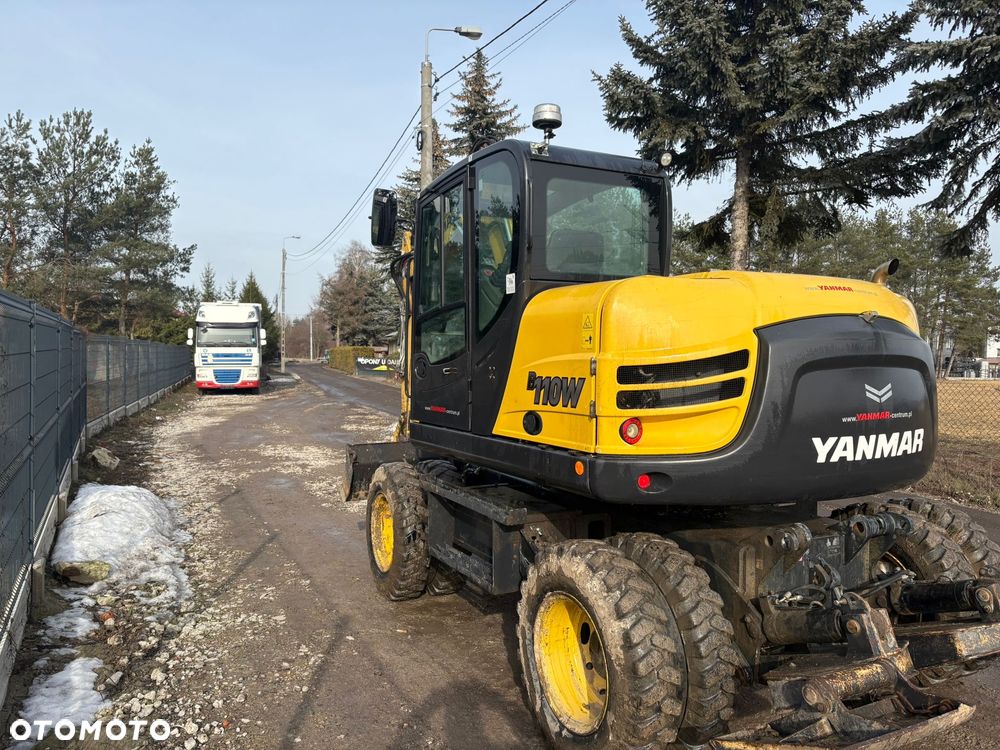 Używany Yanmar B110W 2019 - 240 000 PLN - Otomoto.pl
