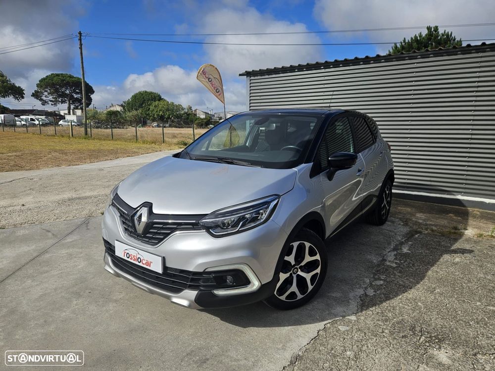 Usado Renault Captur 2018 - 13 950 EUR, 34 300 km - Standvirtual.com