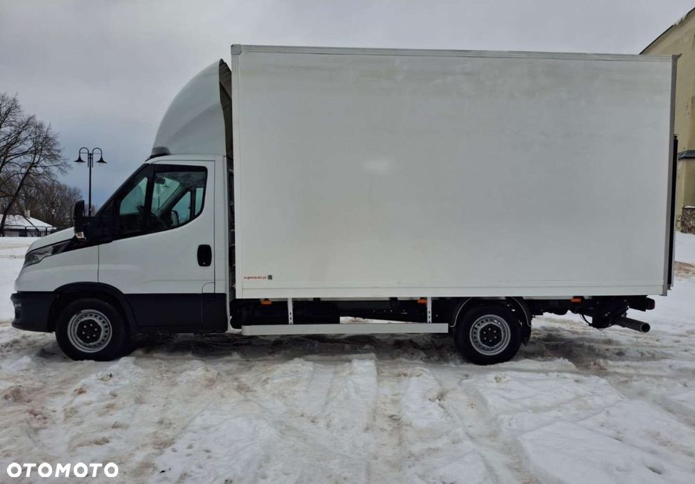 Używany Iveco Daily 35S18 2022 - 119 900 PLN, 119 723 km - Otomoto.pl