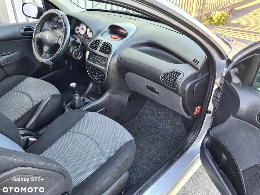 Używany Peugeot 206 2005 - 4 650 PLN, 160 000 km - Otomoto.pl
