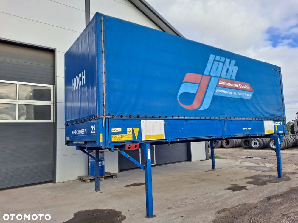 Używane Krone Zabudowa BDF 7,45 18 palet Faktura VAT - 24 600 PLN - Otomoto