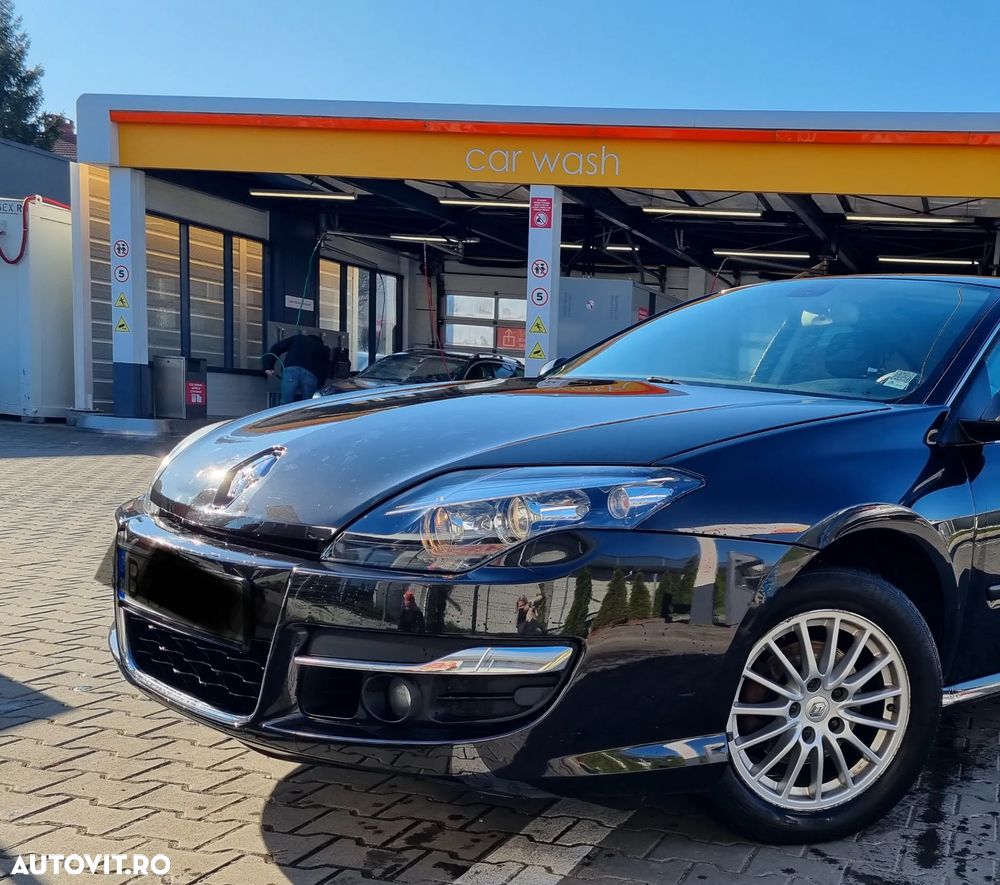 Second hand Renault Laguna - 4 750 EUR, 245 000 km, 2011 - autovit.ro