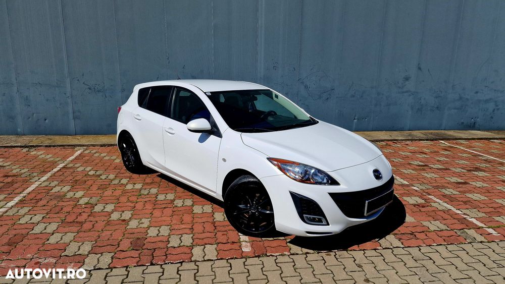 Second hand Mazda 3 - 4 999 EUR, 146 313 km - Autovit