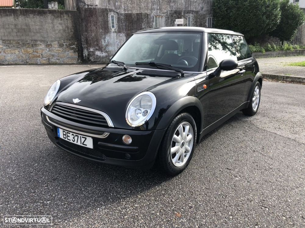 Usados MINI One - 6 900 EUR, 146 280 km, 2002 - Standvirtual