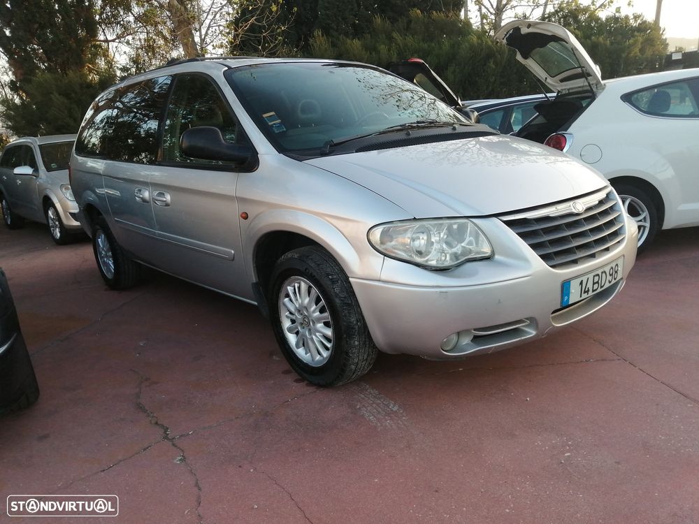 Usados Chrysler Grand Voyager - 8 450 EUR, 198 000 km, 2006 - Standvirtual